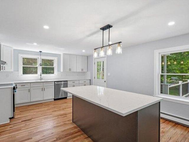 house with 4 bedroom, Stow MA DS104232985