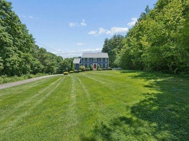 house with 4 bedroom, Stow MA ES103807641