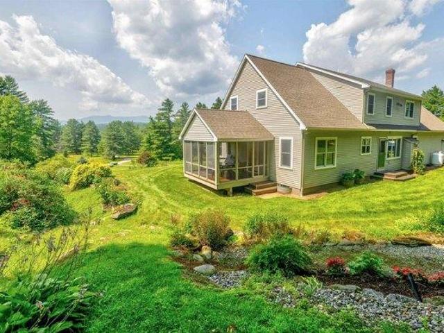 house with 4 bedroom, Stowe VT DLS101494846