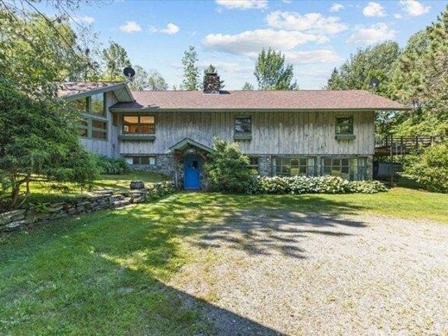 house with 4 bedroom, Stowe VT ES104116534