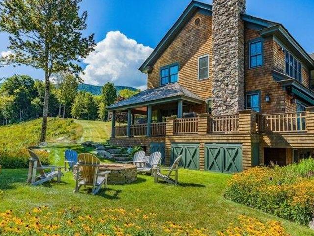 house with 4 bedroom, Stowe VT ES104297142