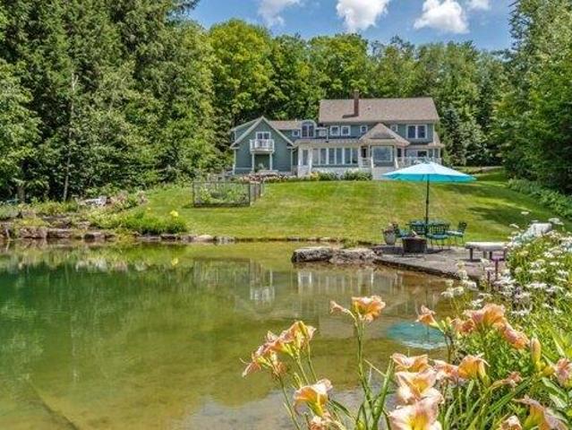 house with 4 bedroom, Stowe VT ES104514581