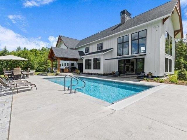 house with 4 bedroom, Stowe VT ES104608055