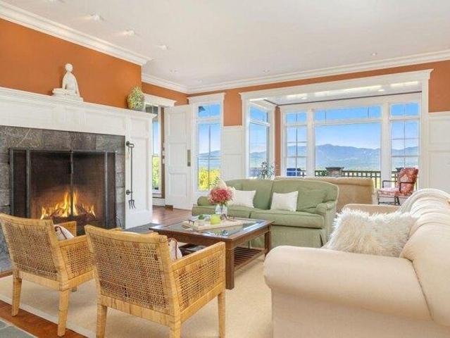 house with 4 bedroom, Stowe VT ES105192412