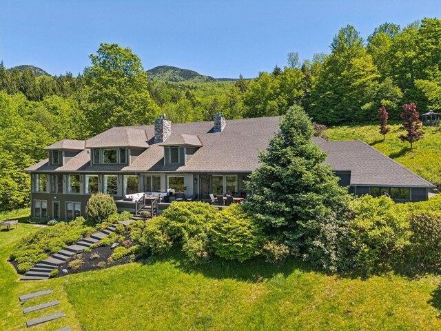 house with 4 bedroom, Stowe VT ES105116845