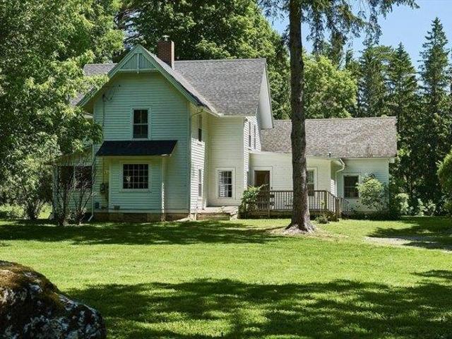 house with 4 bedroom, Stockbridge MA DS104079340