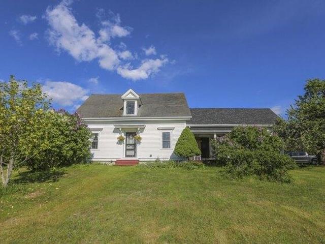 house with 4 bedroom, Stockton Springs ME ES103930462