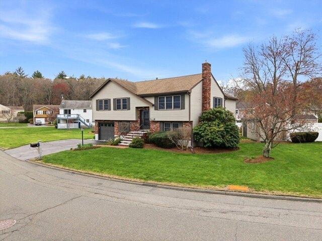house with 4 bedroom, Stoneham MA DS103223817