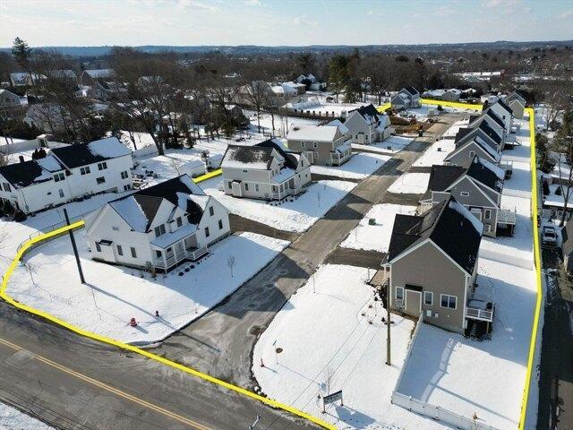 house with 4 bedroom, Stoneham MA DS103439912