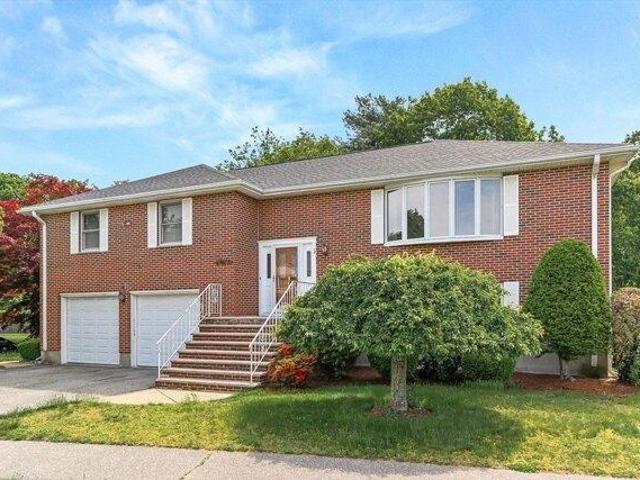 house with 4 bedroom, Stoneham MA DS103848864