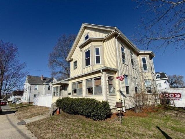 house with 4 bedroom, Stoneham MA ES103496289
