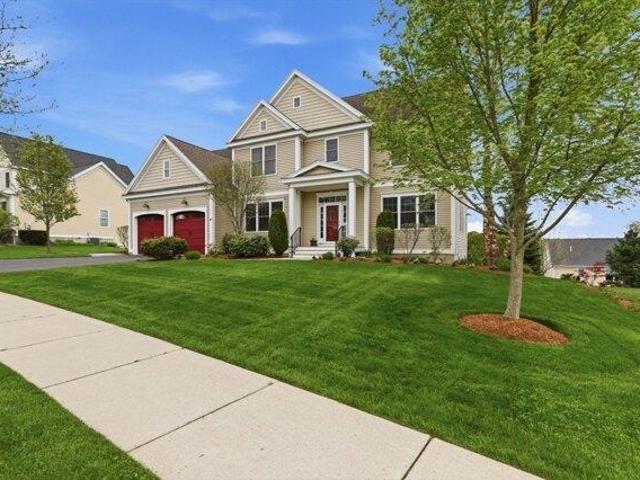 house with 4 bedroom, Stoneham MA ES103438943