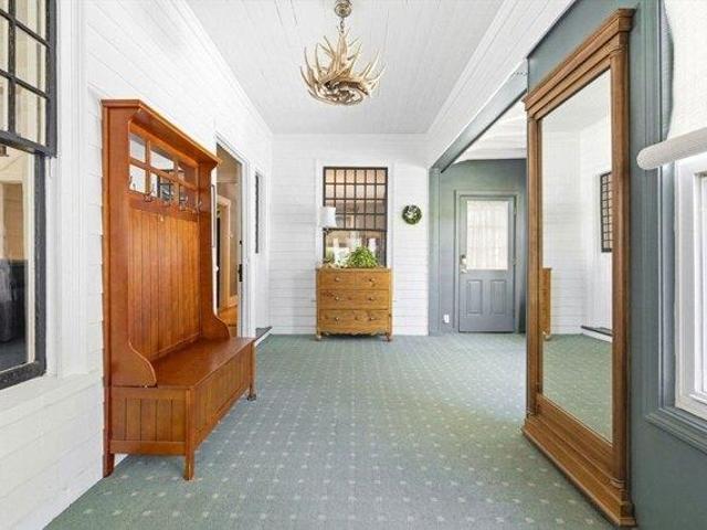 house with 4 bedroom, Stoneham MA ES104541475