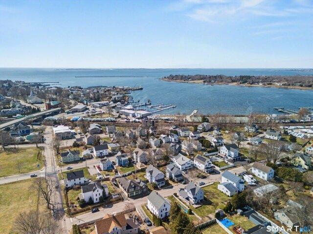 house with 4 bedroom, Stonington CT DLS102318376
