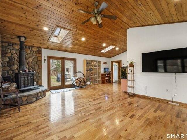 house with 4 bedroom, Stonington CT DS103100328