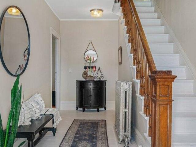 house with 4 bedroom, Stonington CT ES103967173