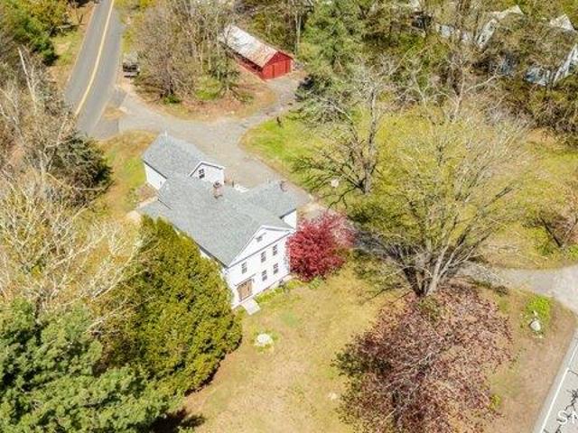 house with 4 bedroom, Stafford CT DLS102317068