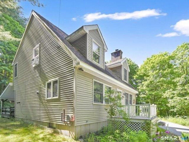 house with 4 bedroom, Stafford CT ES104409943
