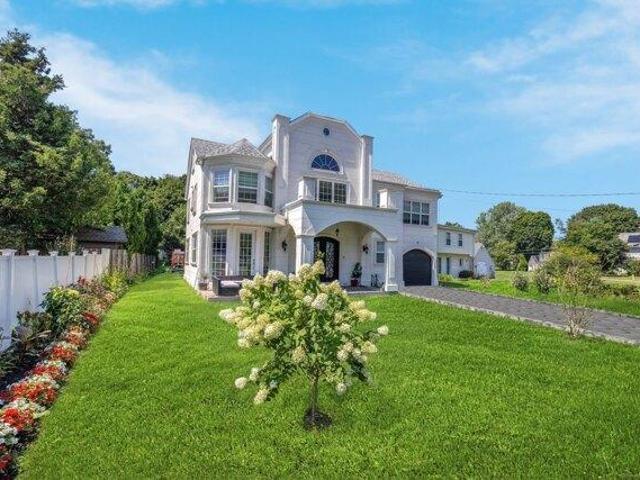 house with 4 bedroom, Stamford CT DLS101629562