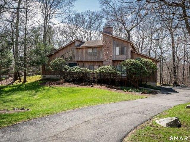 house with 4 bedroom, Stamford CT DLS102281173