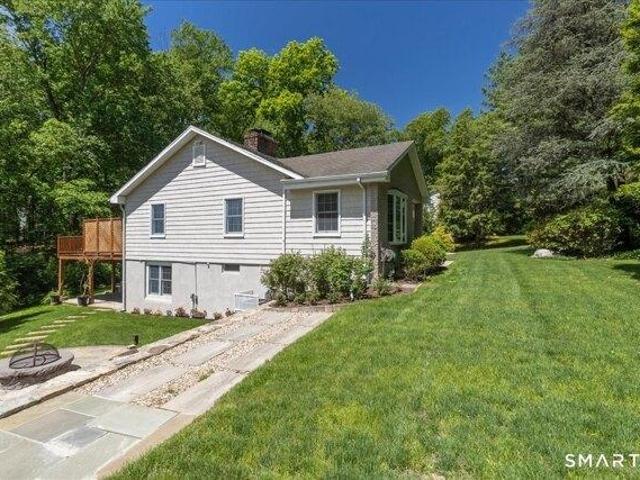 house with 4 bedroom, Stamford CT DLS103071523