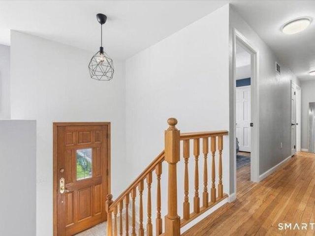 house with 4 bedroom, Stamford CT DS102562675