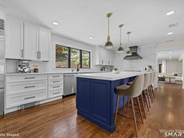 house with 4 bedroom, Stamford CT DS104150607