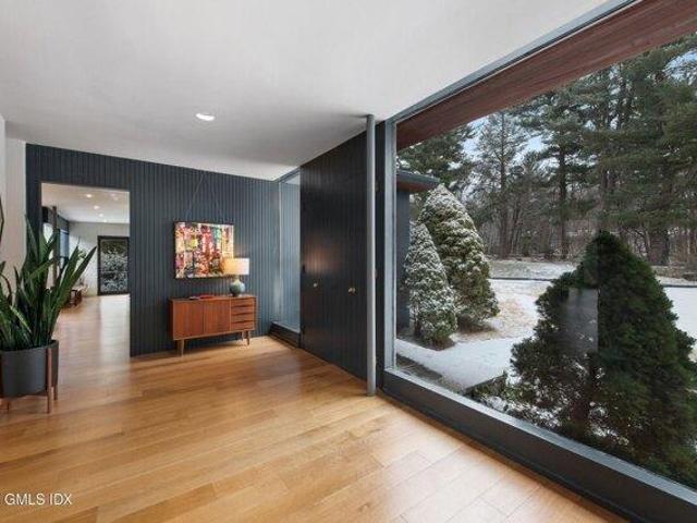 house with 4 bedroom, Stamford CT DS89019949