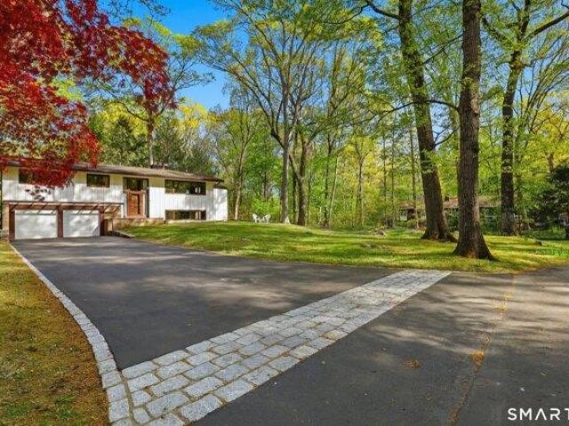 house with 4 bedroom, Stamford CT ES103622581