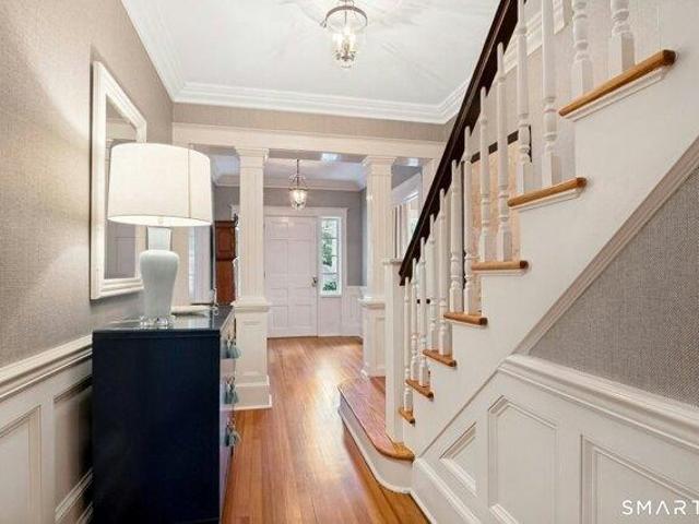 house with 4 bedroom, Stamford CT ES104112739