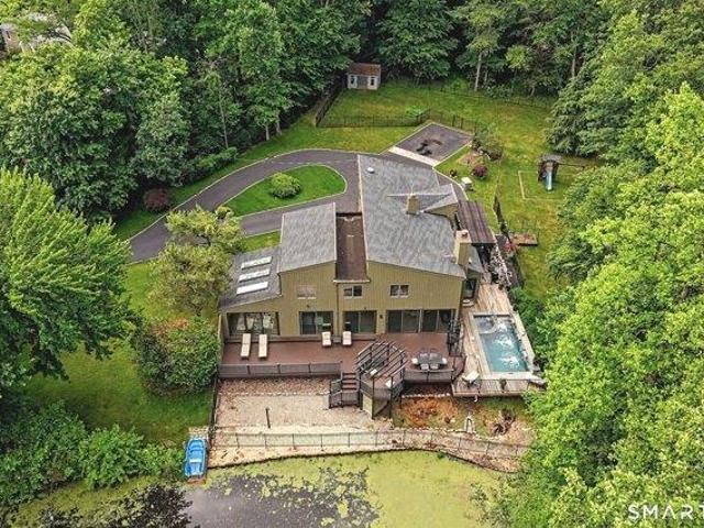 house with 4 bedroom, Stamford CT ES104114234