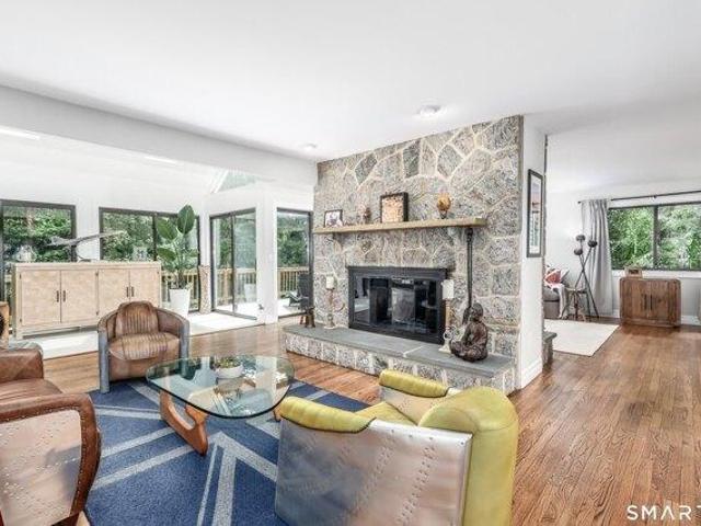 house with 4 bedroom, Stamford CT ES104265654