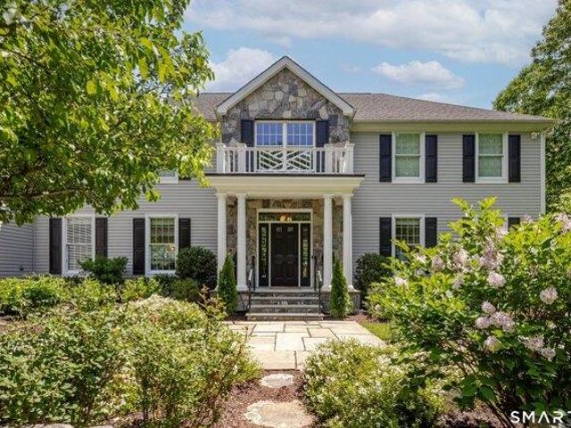 house with 4 bedroom, Stamford CT ES104299924