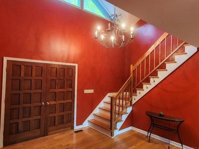 house with 4 bedroom, Stamford CT ES104374022
