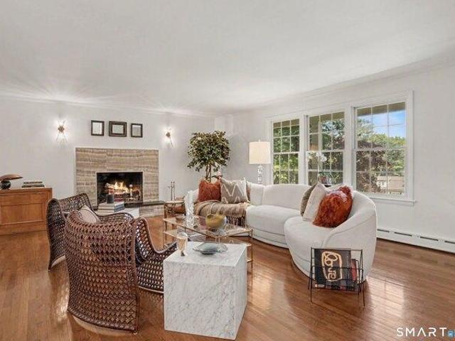 house with 4 bedroom, Stamford CT ES104330914