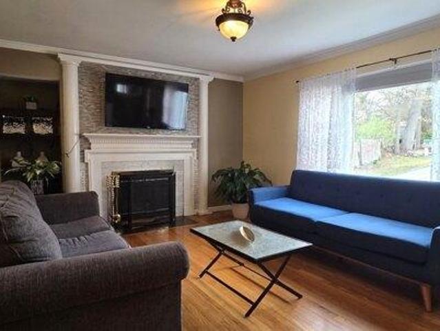 house with 4 bedroom, Stamford CT ES104440693