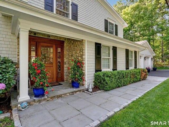 house with 4 bedroom, Stamford CT ES104542521