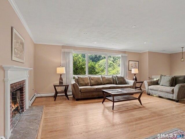 house with 4 bedroom, Stamford CT ES104789762