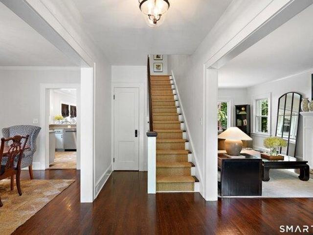 house with 4 bedroom, Stamford CT ES104811096