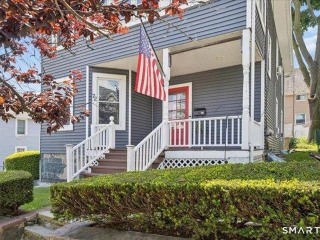 house with 4 bedroom, Stamford CT ES105140985