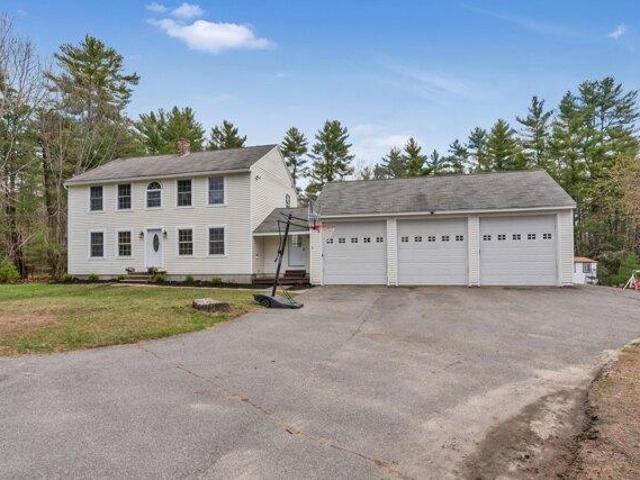house with 4 bedroom, Standish ME DS103221876