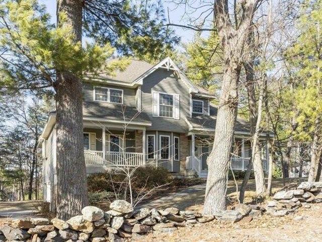 house with 4 bedroom, Sterling MA DS102859754