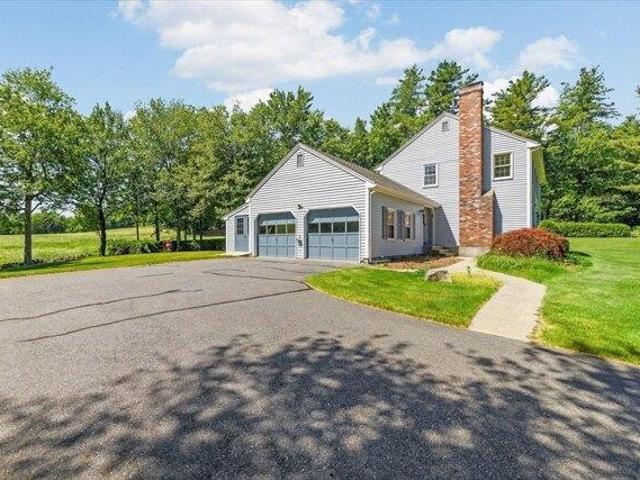 house with 4 bedroom, Sterling MA DS104331642
