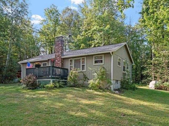 house with 4 bedroom, Strafford NH DS102120532