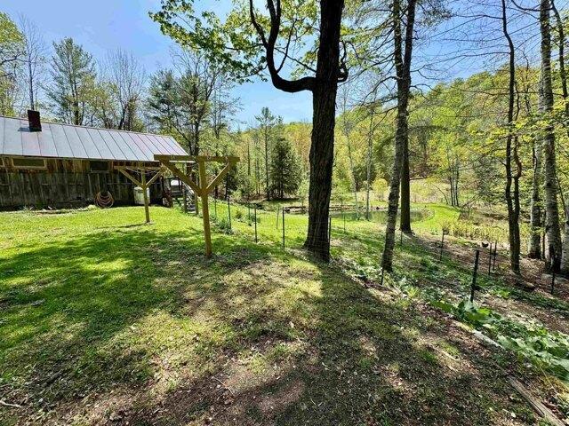 house with 4 bedroom, Strafford VT DLS102593365
