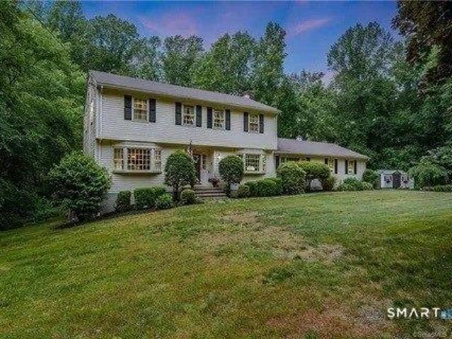 house with 4 bedroom, Stratford CT DLS102026896