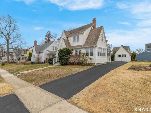 house with 4 bedroom, Stratford CT DS102443722