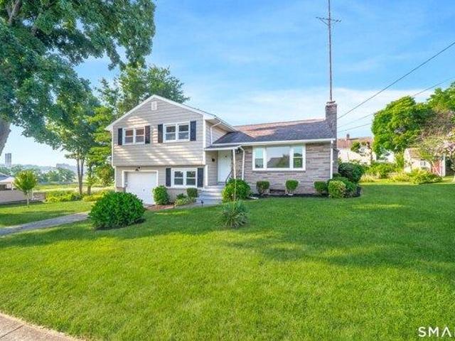 house with 4 bedroom, Stratford CT DS104329036