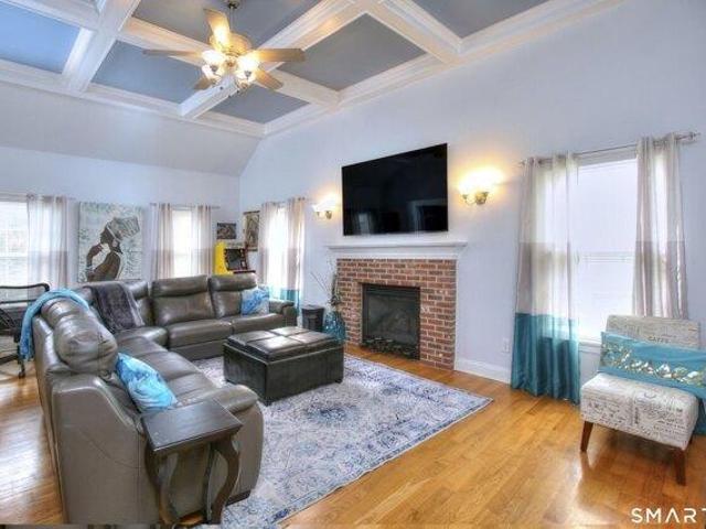house with 4 bedroom, Stratford CT ES103930027