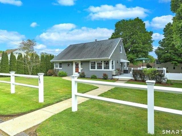 house with 4 bedroom, Stratford CT ES103187671